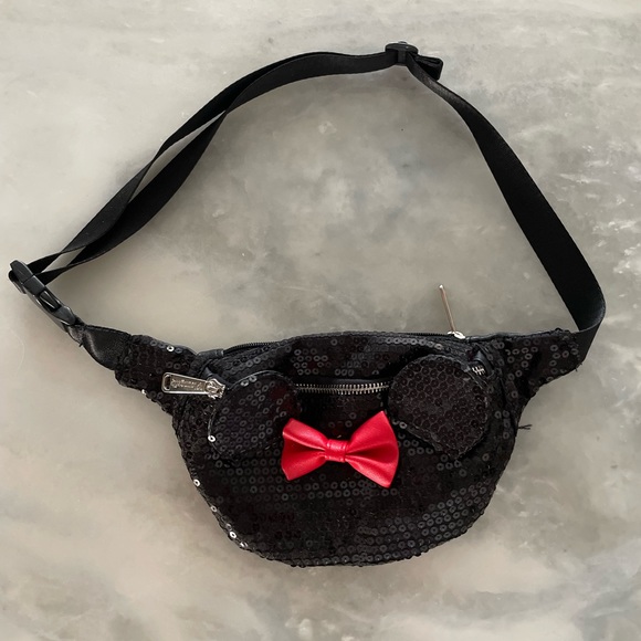 Loungefly | Bags | Loungefly X Disney Minnie Mouse Sequin Belt Bag ...